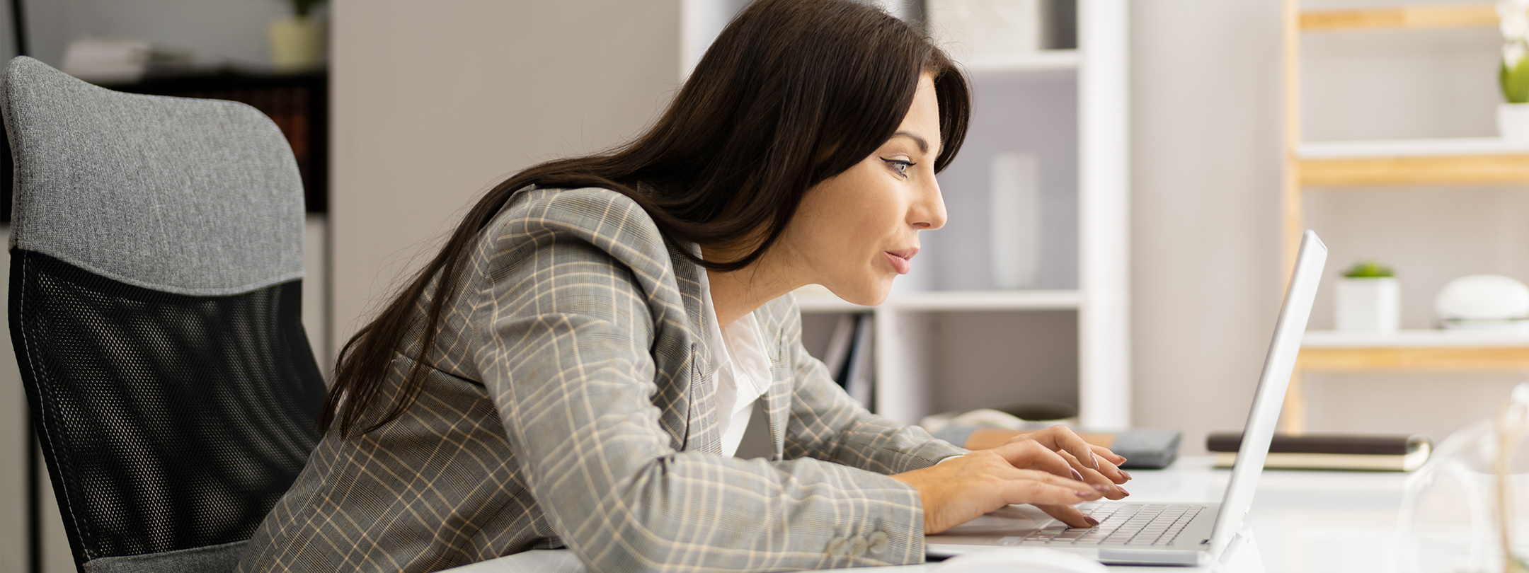 How Your Posture at Work Affects Your Body | Select Health